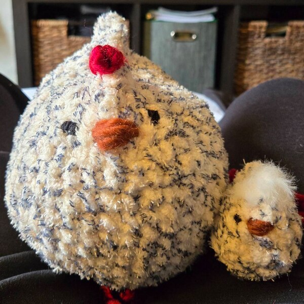 Mama and Mini Mabel Chicken™ CROCHET PATTERN - Etsy