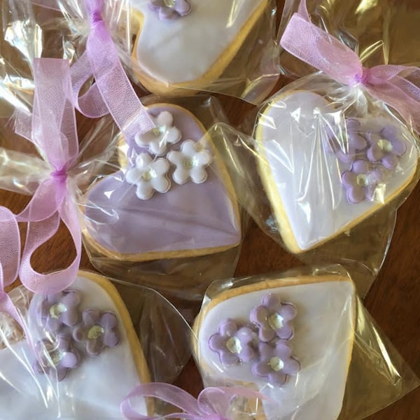 12 Small Iced Heart Shortbread Wedding Favours, Any Colours. Iced ...