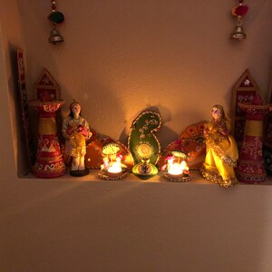 Puppet T Light Toran Door Hangings | Etsy