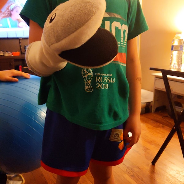 Arts and Crafters, Sock Puppet, Baldi's Basics (unofficial) Arts and ...