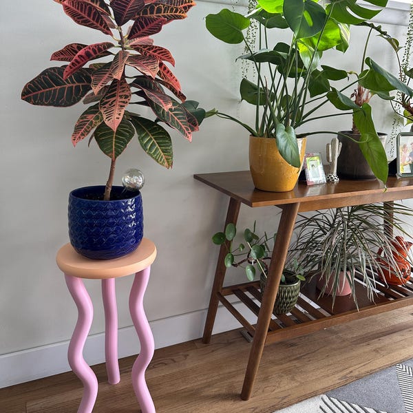 The Jelly Side Table - Colorful Aesthetic End Funky Cute Wavy Dopamine ...