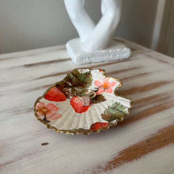 Blue Oyster Shell Trinket Dish With 18KT. GOLD Leaf Edges, Shell ...