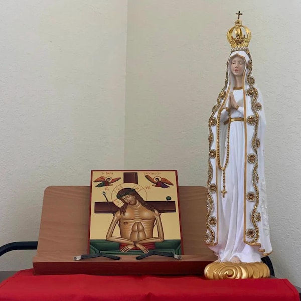 Jesus Christ Extreme Humility Icon, Christ in the Tomb Weep Not for Me ...