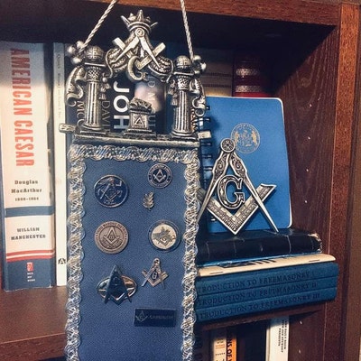 Masonic Pillars Altar and Emblem Plaque - Etsy