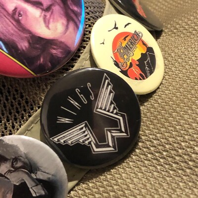 Weezer 1 1/2 Pinback Buttons custom Made - Etsy