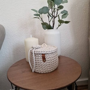 XXL Crochet Basket, Jumbo Bobbiny Round With Wooden Base Crocheted in a ...