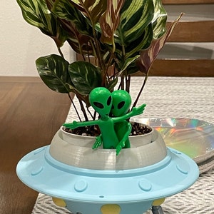 UFO Hanging Planter Flying Saucer Indoor Planter Cool Home Decor - Etsy