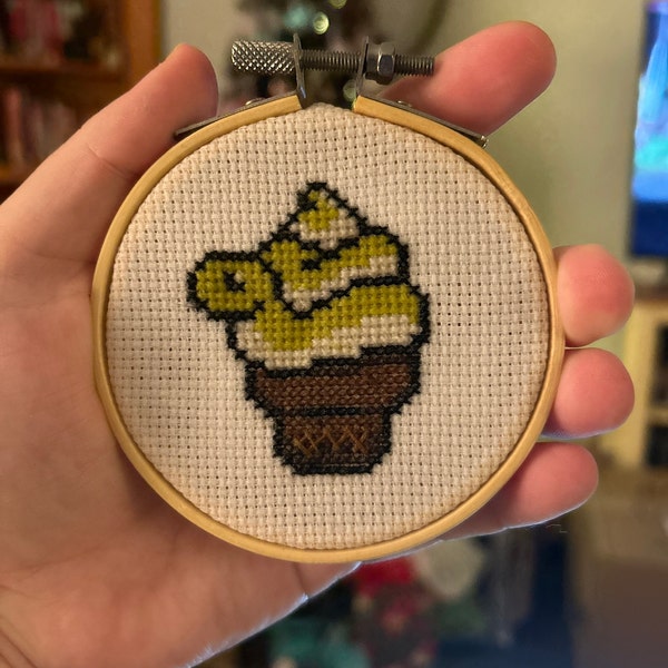 Matcha Soft Ssserve Cross Stitch Pattern - Snake Cross Stitc Pattern ...