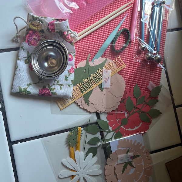Deluxe Paper Flower Tool Kit With 3 Paper Flower Kits - Peony, Rose ...