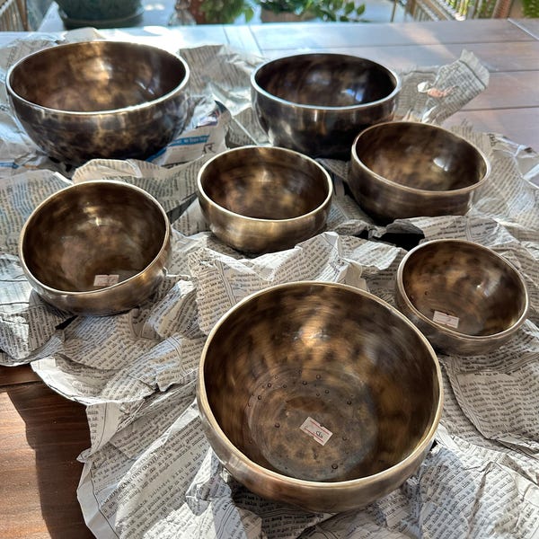 Professionally Tuned Seven Chakras Healing Set Full Moon Bowl Set of 7 ...