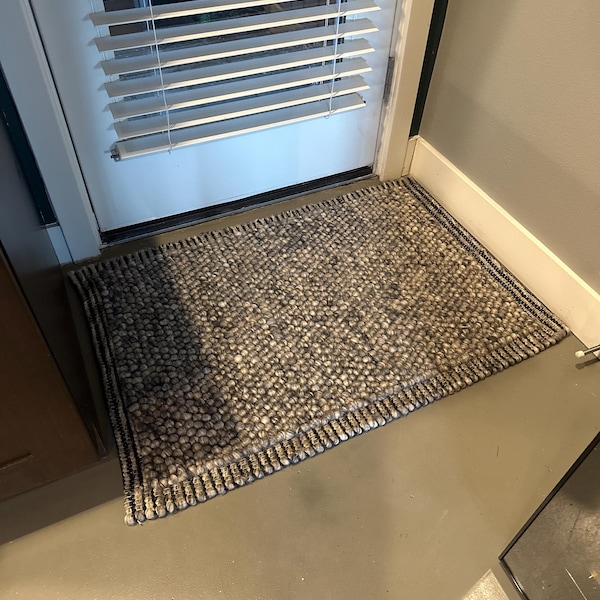 Cozy Beige Wool Rug With Custom Options - Handwoven Chunky Loop Style ...