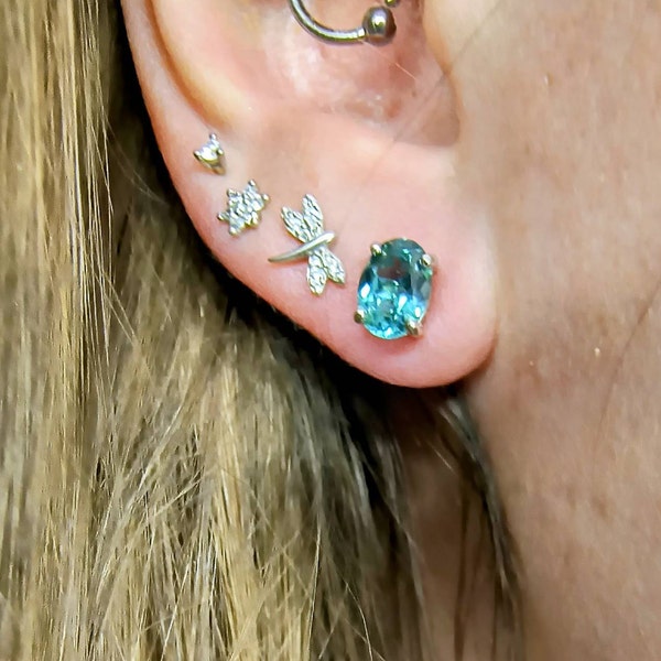 Oval Cut 6 * 8 mm Indicolite Turmalin Ohrstecker, Blaugrün Turmalin ...