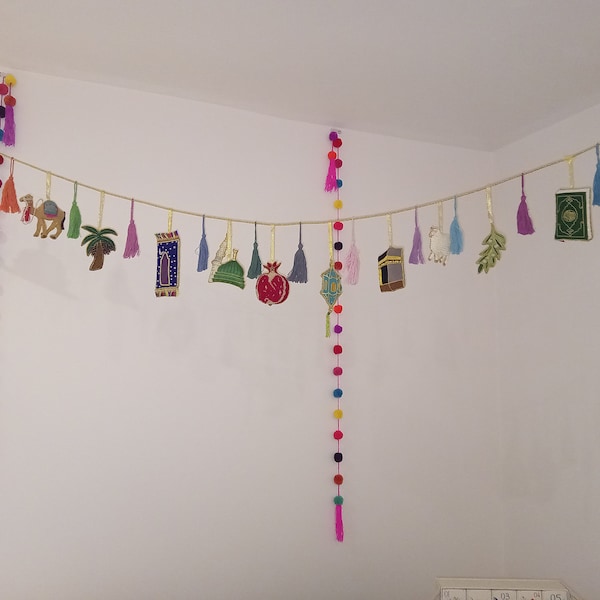 30 Piece Bundle Decorative Heirloom Garland, Islam, Muslim Celebration ...