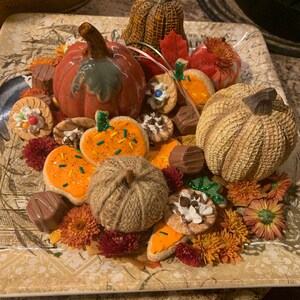 One Fake Cake BASE Vanilla or Chocolate Faux Frosting DECORATE - Etsy