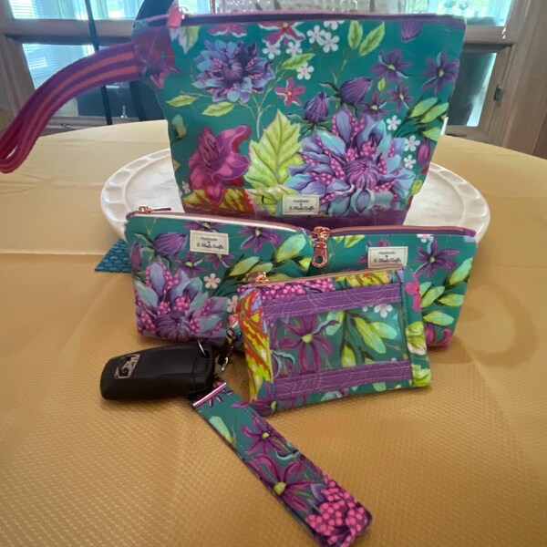 Tula Pink- Coin Purse, Gift for Friend, Small Zipper Bag, Zipper Bag ...