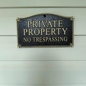 Private Property Sign No Trespassing Wall Plaque - Etsy