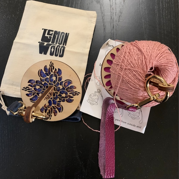 Monarchana Lemonwood Mini-minder (pat. Pend.): Portable Wrist Yarn Holder - Etsy