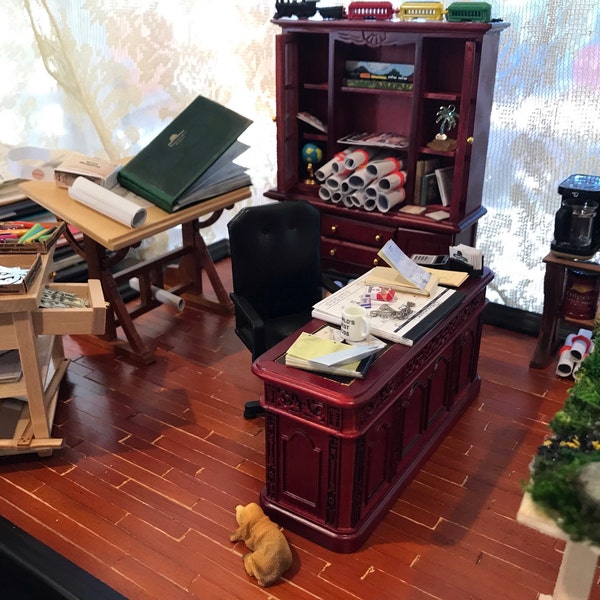 Dollhouse Miniature - 1-144 Dollhouse Resin - Montgomery Dolls House ...
