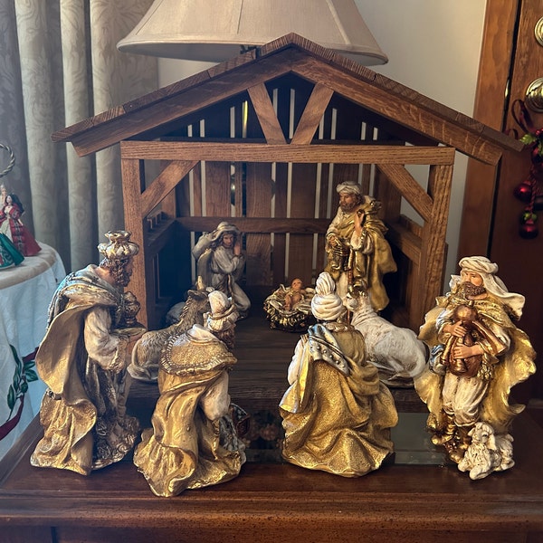 Oak Stable for Nativity Scene, Handmade Stable, Manger, Christmas - Etsy