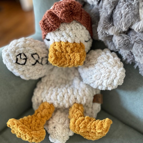 Duck Plushie | Stuffed Animal | Cozy Plushie | Della Duck | Crochet ...
