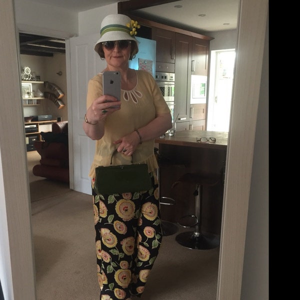 Vintage Vanity Compact HMS Fisgard - Etsy