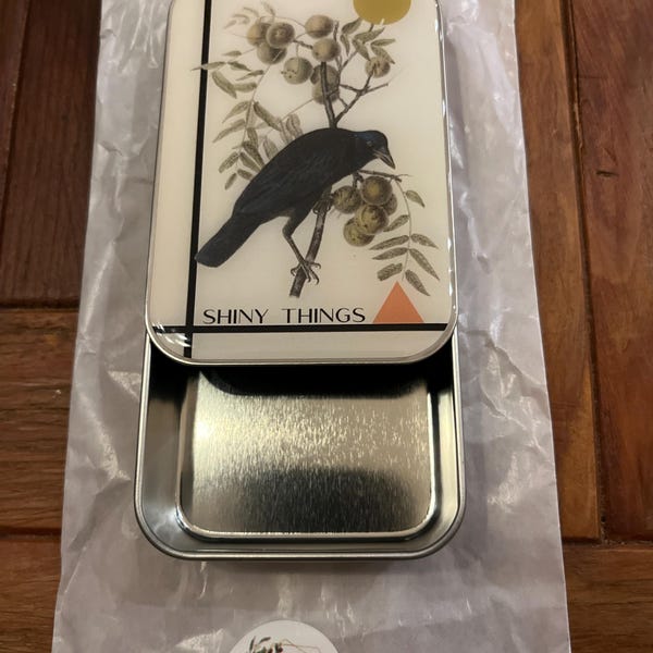 Crow Tin, Stitch Marker Tin LARGE (017) - Etsy