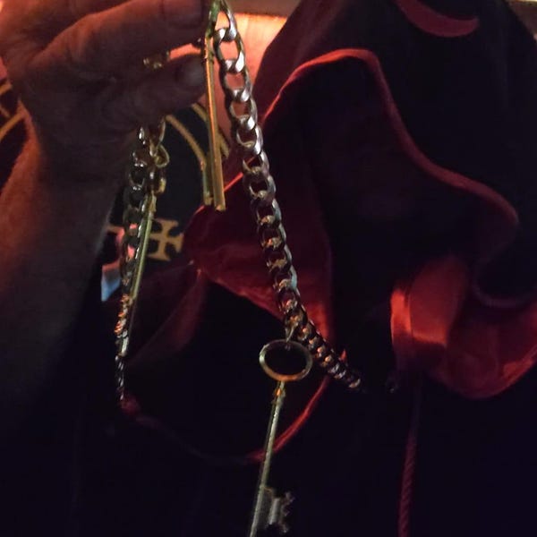 Hecate Robe, Hekate Ritual Robe, Black Tau Robe With Orarium ...