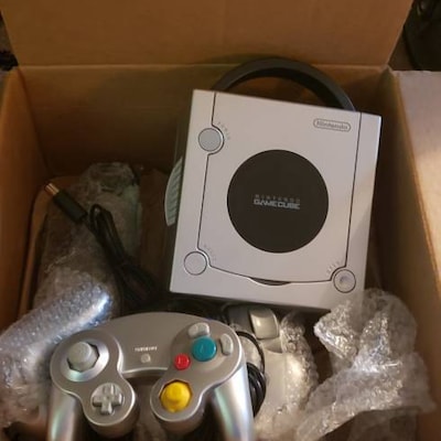 Nintendo Gamecube Console NGC Console Various Colors Controller Wires ...