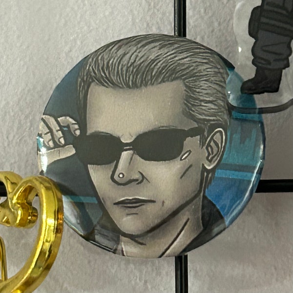 Resident Evil 4 Remake Inspired Badges (32mm) - Etsy