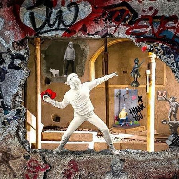 Glass Dome LED Cabin in the Wood Diorama Inspired Form Evil Dead Movie ...