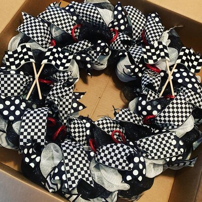 Racing Wreath, Race Car Wreath, Race Wreath, Racing Decor, Race Car ...
