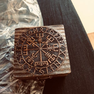 Norse Runes, Elder Futhark Divination Runic Dice, 4 Wooden Dice With ...