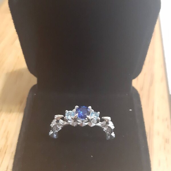 DND Dungeons and Dragons Gold Ring With 5 Gemstones Color of Your ...