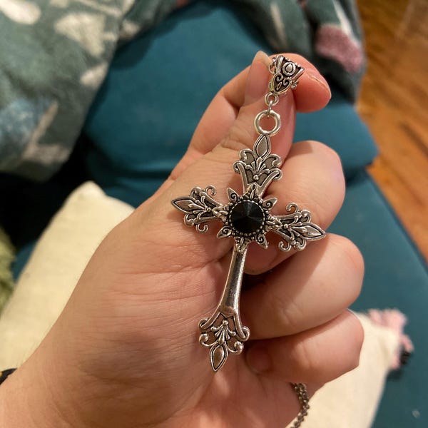 Jet Black Onyx Antiqued Silver Cross Crucifix Gothic Victorian Vampire ...