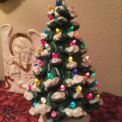 Small Ceramic Christmas Tree Light Bulbs Qty 54 Twist Bulbs Assorted ...