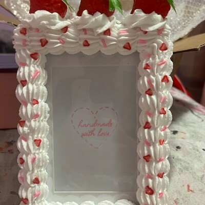 Fake Cake Photo Frame Lilac and Pastel Sprinkles With Pearl Stars 4x6 ...