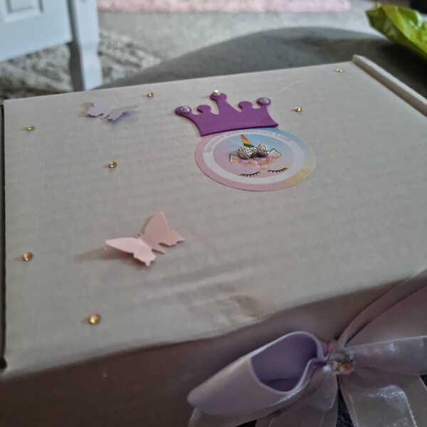 Teenage Pamper Gift Box Relaxation Set /mini Pamper Me/ Teen Queen ...