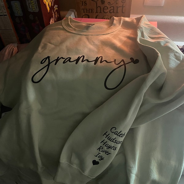 Custom Grammy Sweatshirt Kids Name on Sleeve, Custom Grammy Sweatshirt ...