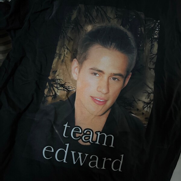 Team Edward Sticker - Twilight Merch - Edward Cullen - Kiss-cut ...