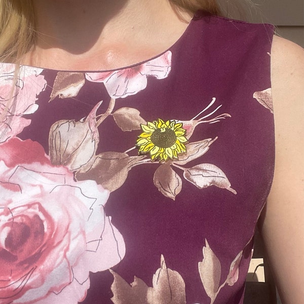 Double Painted Daisy Enamel Pin, Mother's Day Gift, Lapel Pin, Gardener ...