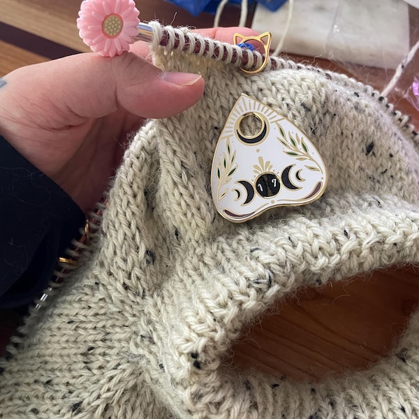 Ouija Row Counter Pin - Hard Enamel Pin Knitters Flair - Etsy