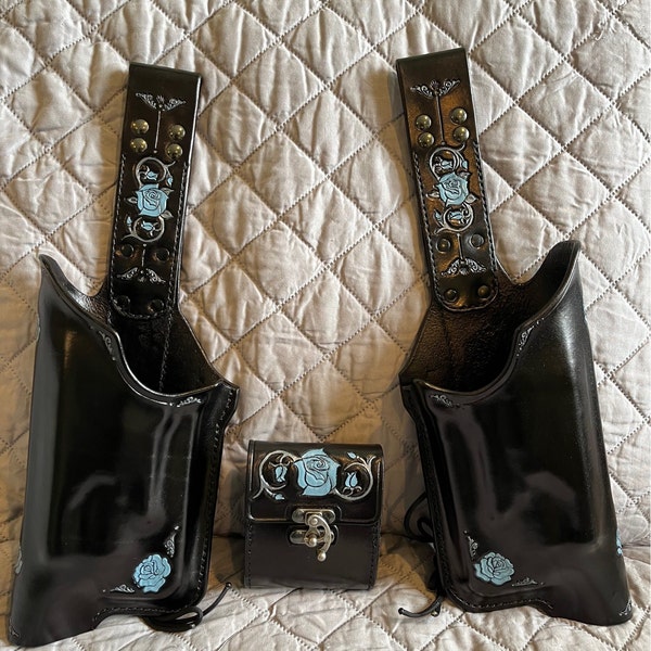 Flynn Rider Satchel, Belts and Pouch - Disney's Tangled - Rapunzel ...