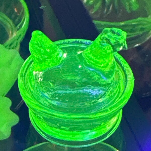 Selenium Glass Pink Glow Arrowhead - Etsy