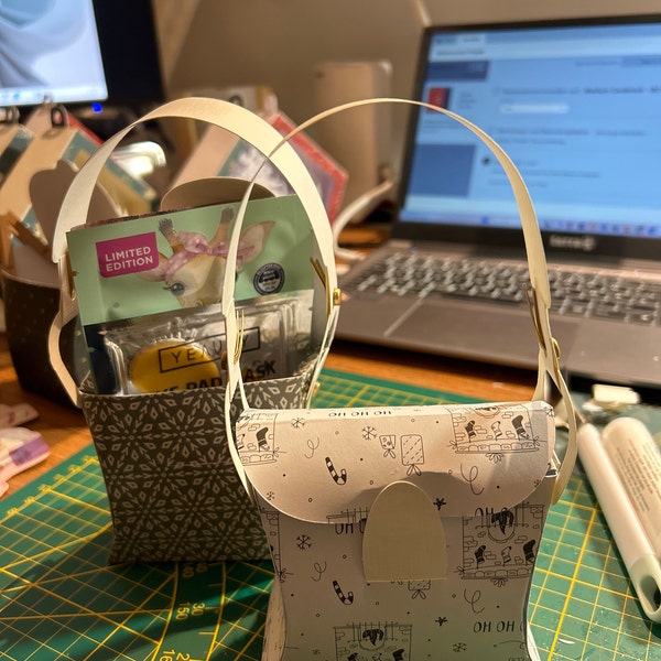 Elegant Paper Handbag With Rounded Sides. Cut Files Are in SVG Format ...