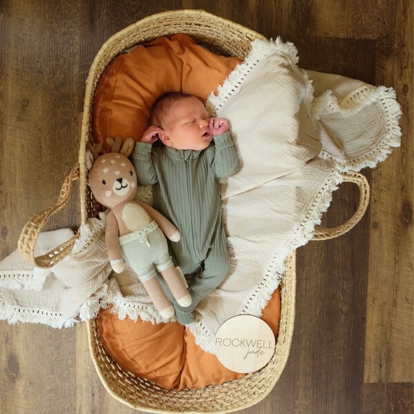 Personalized Baby Name Disk-laser-engraved Wooden Plaque for New Baby's ...