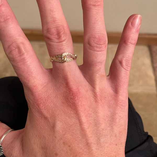 Thumb Ring - Tricolor Ring - Infinity Design - Interlocking Swirls ...