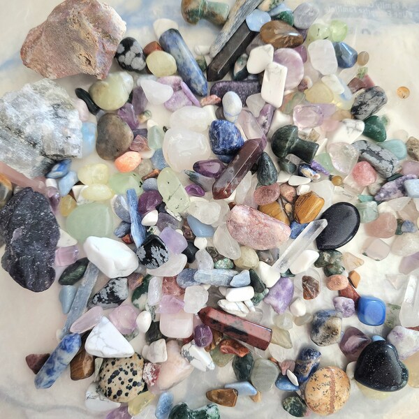 Deluxe LOVE Crystal Confetti Scoop, Tumbles Crystal Confetti Free ...