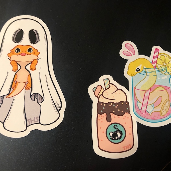 Bearded Dragon With Ghost Sticker - Etsy