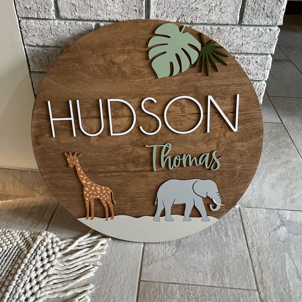 Safari Animal Name Sign, Shiplap Name Sign, Custom Baby Shower Gift ...