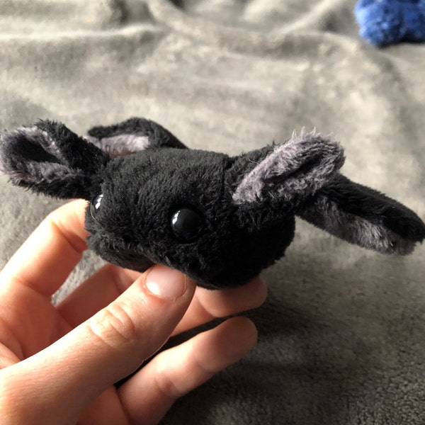 Bat Plushie - Small Bat Plush Collectable by Froogandboog - Etsy